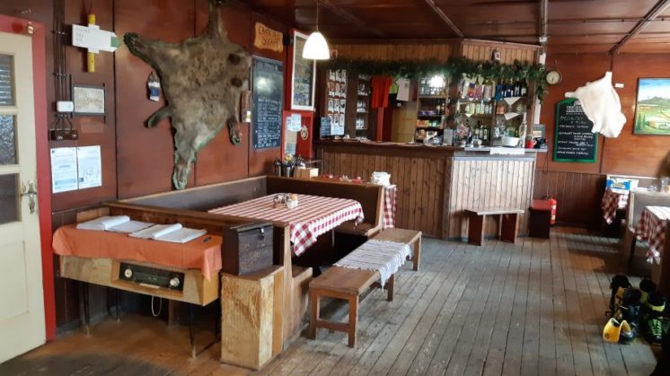 Chata pod Suchým > Trasa z Varína + Webkamera | Turisticky.sk